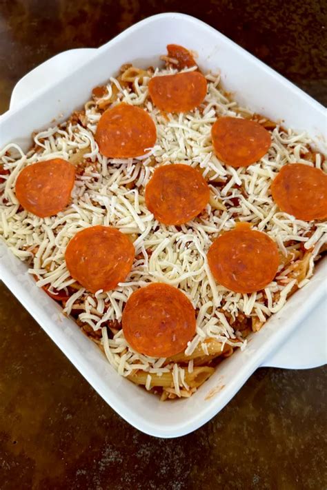 Easy Pizza Casserole Recipe Icookfortwo