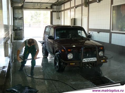 Мойка легкового автомобиля автошампунями "Фаворит" предназначенными для ...