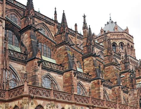 무료 이미지 건물 프랑스 경계표 정면 교회에 예배 장소 세례당 관심있는 곳 중세 건축 수도원 유태 교회당 공회당 돔 고딕 양식의 건축물 예배당