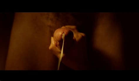 مجموعه ای از بهترین فیلم های پورن و اروتیک با کیفیت Full HD و 4K