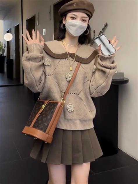什么是韩系学院风？秋天穿搭必备的减龄组合 好物爆料 淘江湖