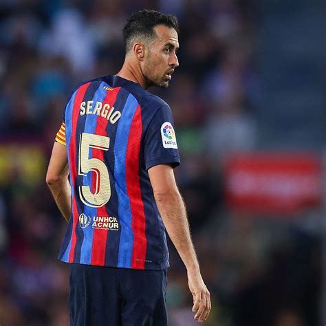 Manipulating Opponents Via Negative Orientation In Congested Zones By