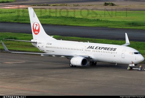 JA342J | Boeing 737-846 | JAL Express | YoungKyun Shin | JetPhotos