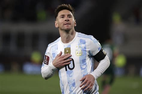 Lionel Messi Net Worth 2023 What Is The Soccer Star Worth