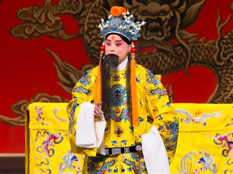 文武并重唱做俱佳 汉宫惊魂今晚开演