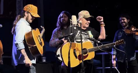 Billy Strings Brings Out His Dad Terry Barber At Return To Michigans Charlotte Bluegrass Festival