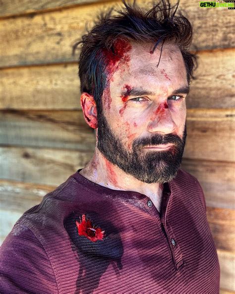 Clive Standen Wiki Biography Age Gallery Spouse And More