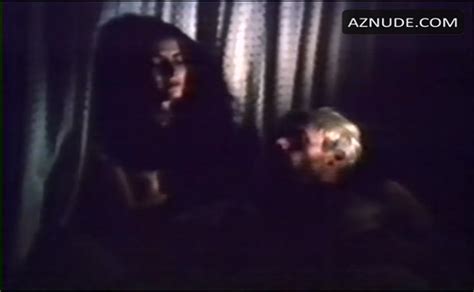 Irene Arcila Breasts Scene In Macho Y Hembra Aznude