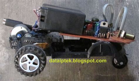koleksi gambar robot sensor jarak bag 3 data iptek elektronika