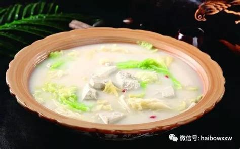 【美食天地】白菜炖豆腐怎样才能做得汤浓味美