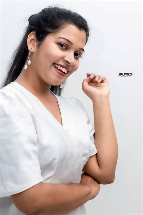 Sri Lankan Model Bank Model Nayomi Srilankanmodel Modeling Model