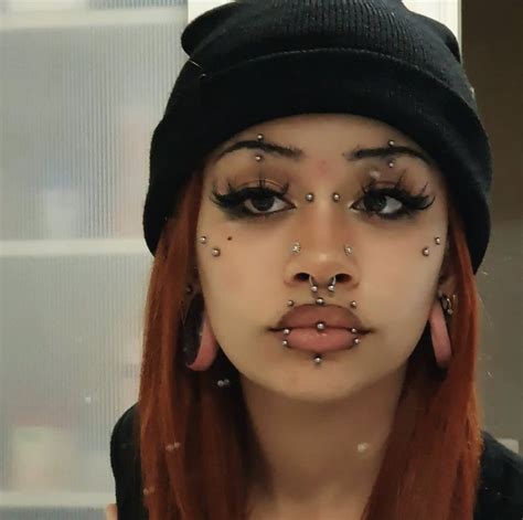 Pin By 🕸️🕸️ On Tattoospiercings Face Piercings Facial Piercings