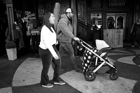 Visual Patterns Compositional Contrast — Diane Wehr Street Photography