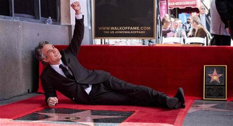 Mark Ruffalo Recibe Su Estrella En El Paseo De La Fama De Howllywood