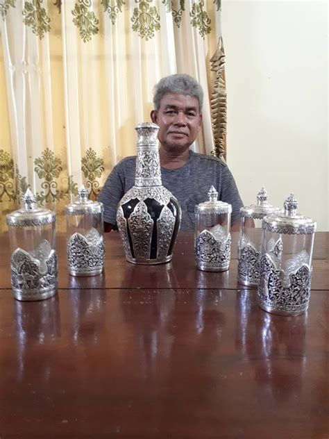 មោទនភាពពេញបេះដូង ក្បាច់បុរាណនៅលើស្ពាន់ទាំងនេះ គឺចេញមកពីថ្វីដៃជាងចម្លាក់ខ្មែរយើង មិនសរសើរមិនបាន