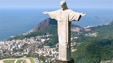 Cristo Redentor Ist Das Wahrzeichen Von Rio De Janeiro