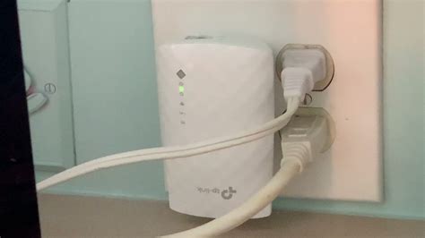How To Reset A Tp Link Wifi Range Extender Youtube