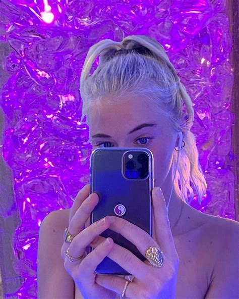 Frederikke Thiberg On Instagram “☯️☯️☯️” Iphone Phone Electronics