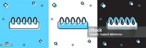 파란색과 흰색 검은 색 배경에 격리 매니큐어 아이콘에 대한 거짓 손톱 세트 세트 네일 확장을위한 바니시 색상 팔레트 인공 손톱 벡터 0명에 대한 스톡 벡터 아트 및 기타