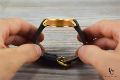 Кожена Каишка за Часовник Swatch от Естествена Кожа Broscolors