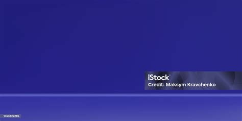 콘텐츠 디자인을 표시할 수 있는 복사 공간이 있는 파란색 빈 방입니다 디자인을위한 수평 템플릿입니다 웹 사이트에 제품을 광고하기