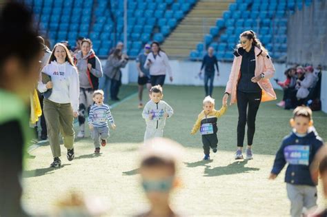 В Одесі бігуни зібрали понад 270 тис гривень на потреби ВМС ЗС України фото Ukrainian