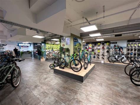 Cube Opens New Brand Store In Southampton