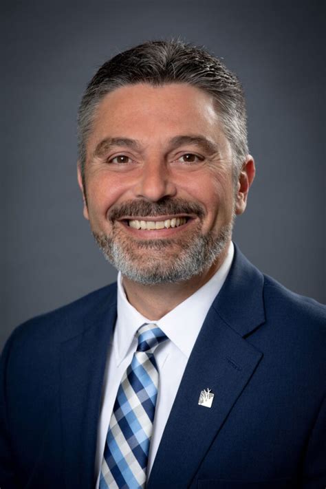 Banknewport Names Victor Correia As Portfolio Relationship Manager