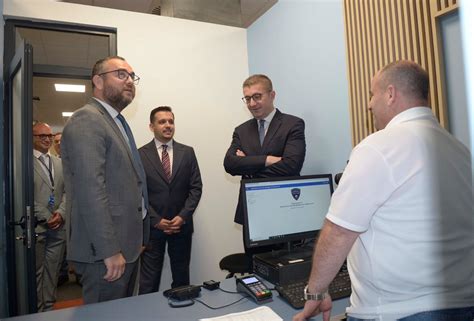 ФОТОГАЛЕРИЈА Целосно реновирани управните служби во зградата на МРТВ