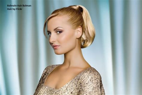 Прически с распущенными волосами на каждый день Простые быстрые легкие прически с