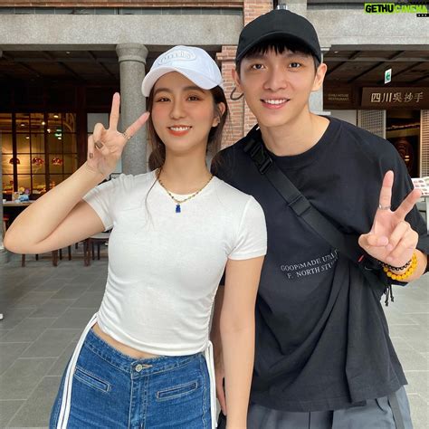 Amanda Chou Wiki Biography Age Photos Spouse And More