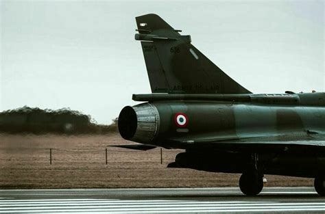 Во Франции сообщили о прибытии на Украину первых Mirage 2000 с пилотами ВСУ Парламентская газета