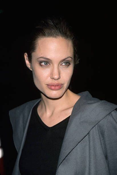 Angelina Jolie 2000 Photos And Premium High Res Pictures Artofit