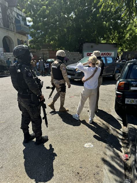 Local On 2s Laura Schweizers Engagement To Jeff Ponchillia