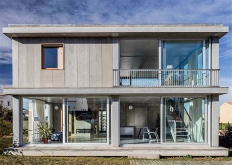 Casa 1217 By H Arquitectes Has Rooms That Can Be Outdoors