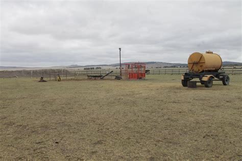 Фото Эрчимжсэн мал аж ахуйг газар тариалантай хослуулагч