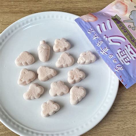 【ゆめかわ】ファミマでしか買えない「雲グミ」って 簡単かわいい「夕暮れ雲グミドリンク」も作ってみた ライブドアニュース