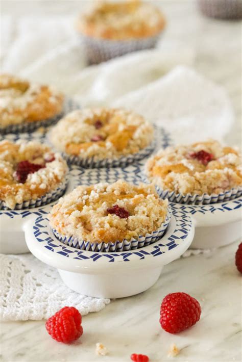 These Easy Raspberry Crumb Muffins Are Super Moist And Delicious
