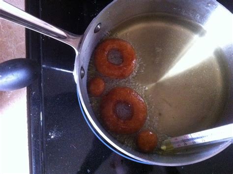 Naked Cupcakes Classic Cake Donuts