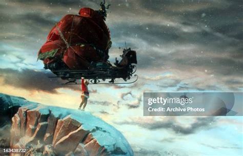 4080 Grinch Photos And High Res Pictures Getty Images