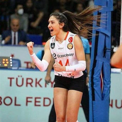 Galatasarayda İlkin Aydın Ve Ayçin Akyol Fırtınası 3te 3 Yaptılar