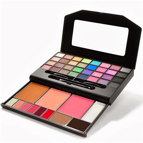 Handm Shop علب ماكياج كامله