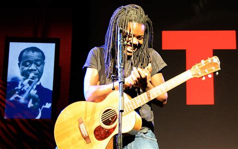 Top 10 Tracy Chapman Songs