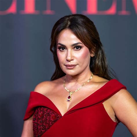 ‎هند صبري Hend Sabry‎ Added A هند صبري Hend Sabry