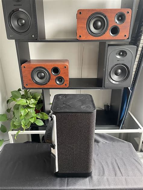 Ultimate Ears Hyperboom Reverb