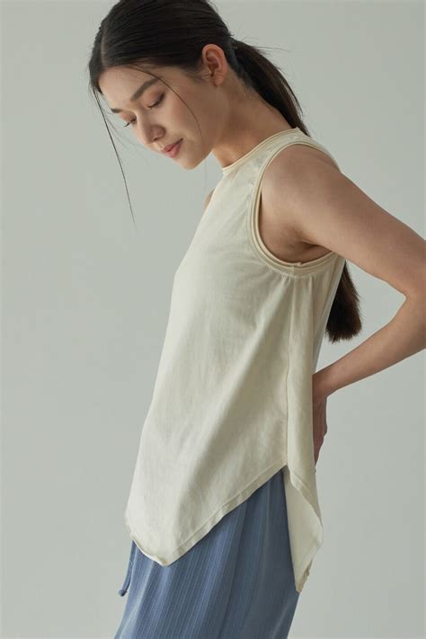 Ozts1074 루즈핏 탱크탑 아이보리 감도 깊은 취향 셀렉트샵 29cm