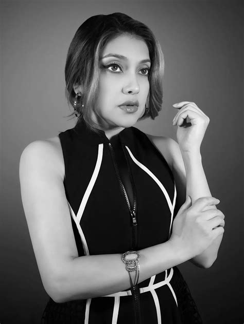 Sarah Azhari Klarifikasi Isu Telantarkan Ibra Azhari Gegara 5 Kali Kasus Narkoba Itu Tidak