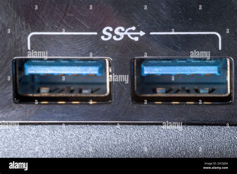 SS SuperSpeed 3 0 USB Port Blue Color Transfer Speed 9 Pins Horizontally Stock Photo Alamy