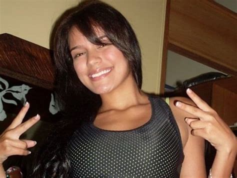 Karol G Así Era Antes De Convertirse Una Estrella Internacional