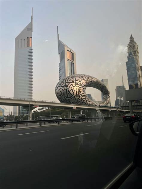 اخخخخ بس يااا دبي